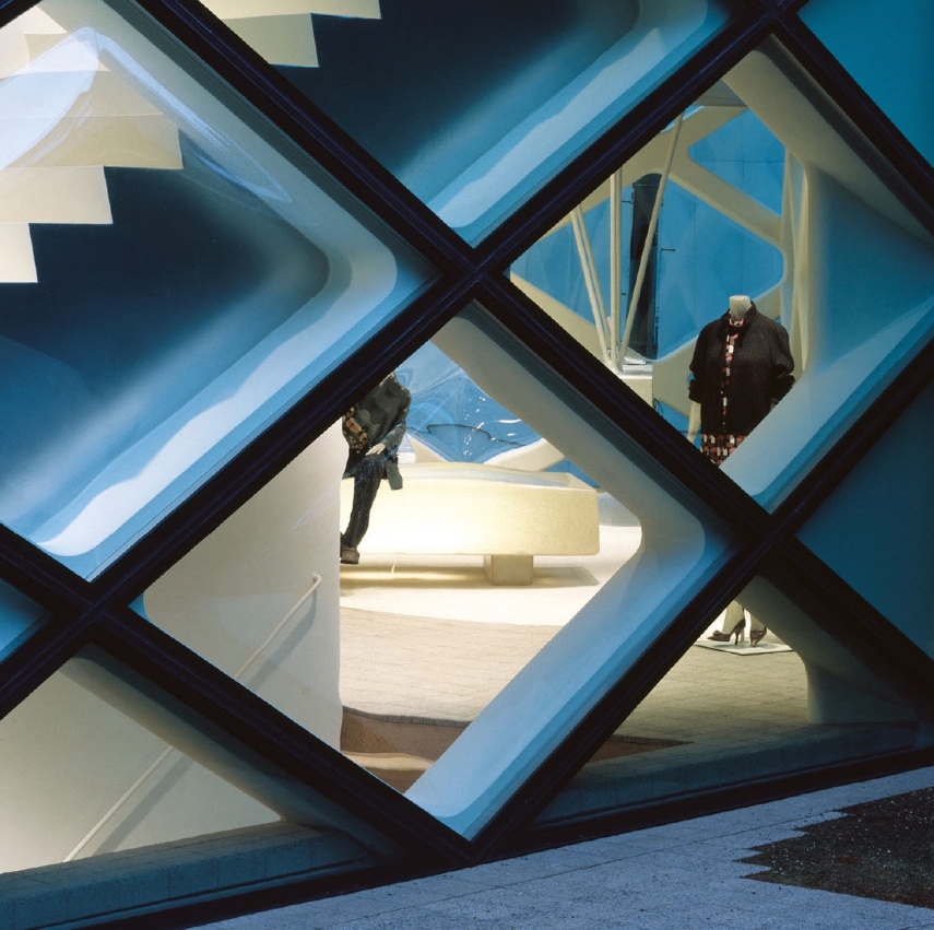 Tokyo: Prada (Japan) – STEPHENVARADY_INTERIORTRAVELLER